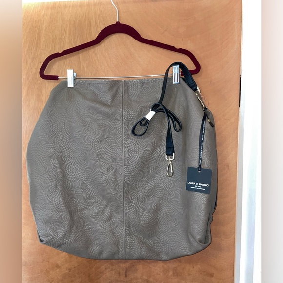 Laura Di Maggio Milano | Bags | Laura Di Maggio Milano Pebble Leather ...